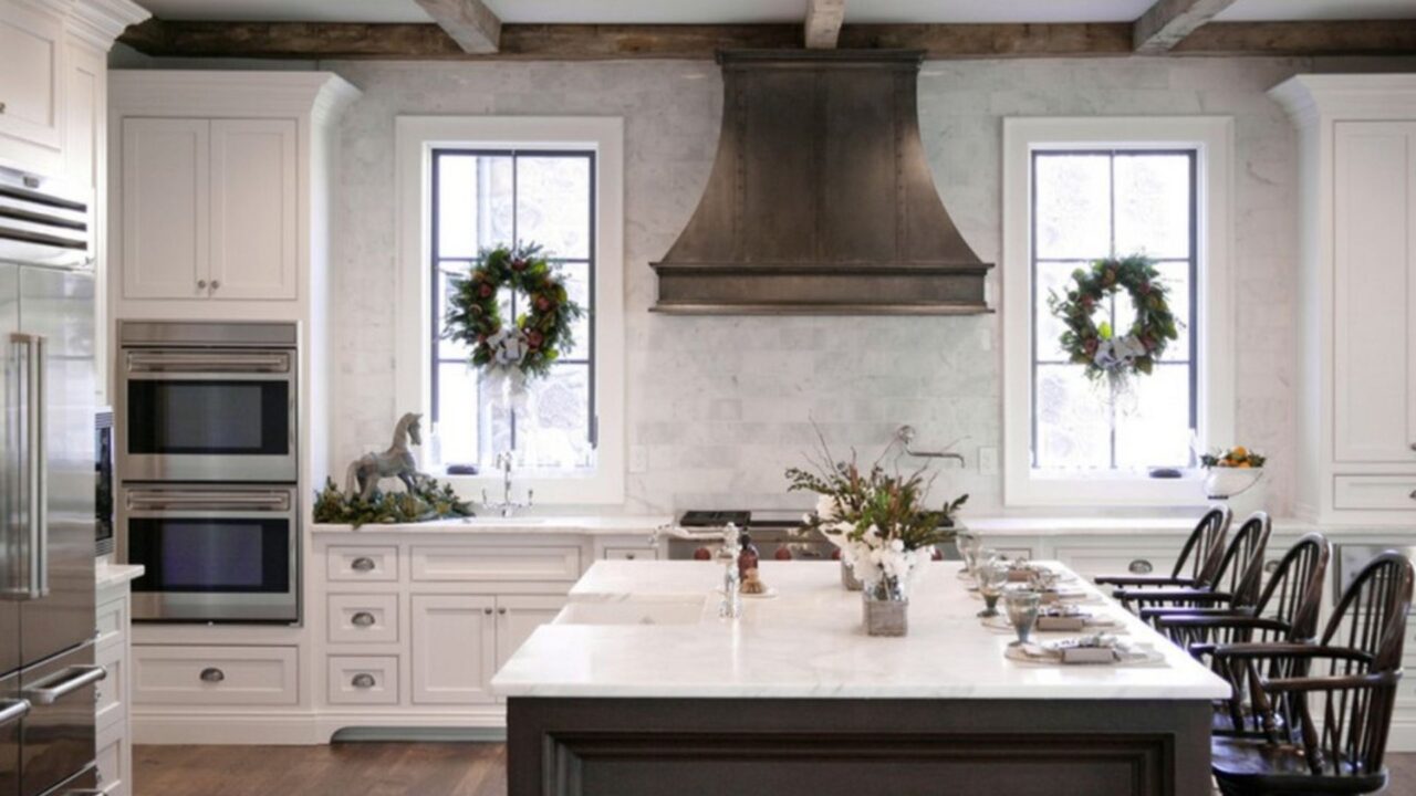 Benefits of Custom Fabricated Kitchen Hoods for Your Home? | Airody Trading