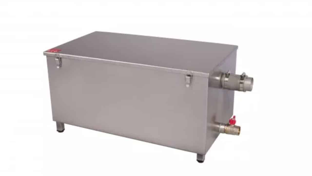 What Are the Common Signs That Your Grease Trap Needs Maintenance?